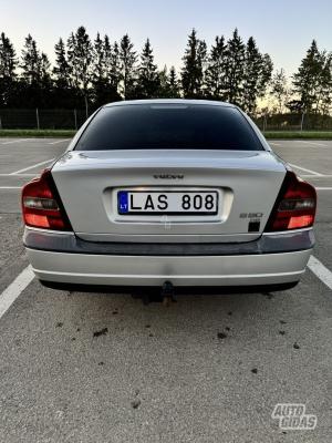 Grey Volvo S80 2002 in Vilnius, with an engine capacity of 2.40 L and mileage of 353 thousand km for 1550 €, photo 3 on AUTOMOTO.COM.LV