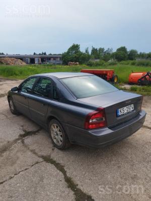 Grey Volvo S80 2002 in Rezekne, with an engine capacity of 2.40 L and mileage of 453 thousand km for 1200 €, photo 8 on AUTOMOTO.COM.LV