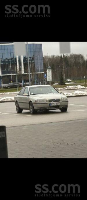 Grey Volvo S80 2002 in Jelgava, with an engine capacity of 2.40 L and mileage of 365 thousand km for 750 €, photo 4 on AUTOMOTO.COM.LV