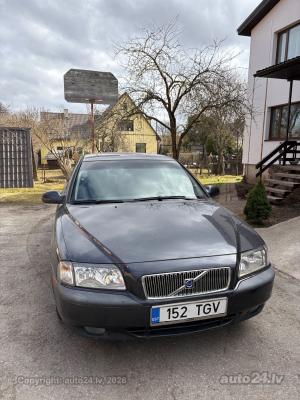 Серый Вольво С80 2002 в Таллин, объемом двигателя 2.40 л и пробегом 275 тыс. км за 2490 €, фото  на AUTOMOTO.COM.LV