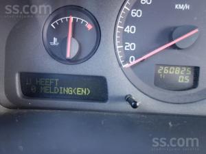 Pelēks Volvo S80 2002 Rīga, ar dzinēja tilpumu 2.40 L un nobraukumu 261 tūkst. km par 1750 €, foto 10 vietnē AUTOMOTO.COM.LV