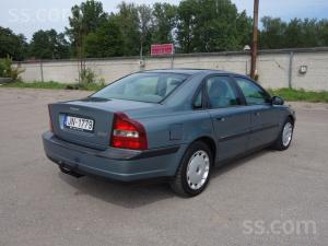 Pelēks Volvo S80 2002 Rīga, ar dzinēja tilpumu 2.40 L un nobraukumu 261 tūkst. km par 1750 €, foto 15 vietnē AUTOMOTO.COM.LV