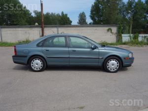 Pelēks Volvo S80 2002 Rīga, ar dzinēja tilpumu 2.40 L un nobraukumu 261 tūkst. km par 1750 €, foto 28 vietnē AUTOMOTO.COM.LV