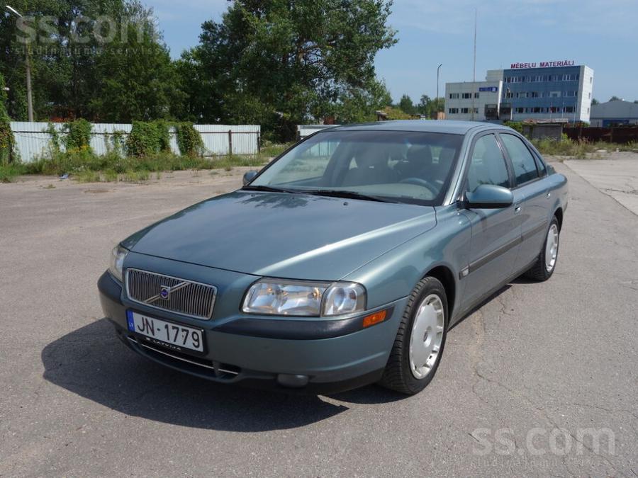 Pelēks Volvo S80 2002 Rīga, ar dzinēja tilpumu 2.40 L un nobraukumu 261 tūkst. km par 1750 €, foto 31 vietnē AUTOMOTO.COM.LV