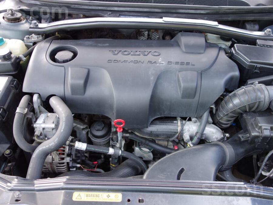 Pelēks Volvo S80 2002 Rīga, ar dzinēja tilpumu 2.40 L un nobraukumu 261 tūkst. km par 1750 €, foto 32 vietnē AUTOMOTO.COM.LV
