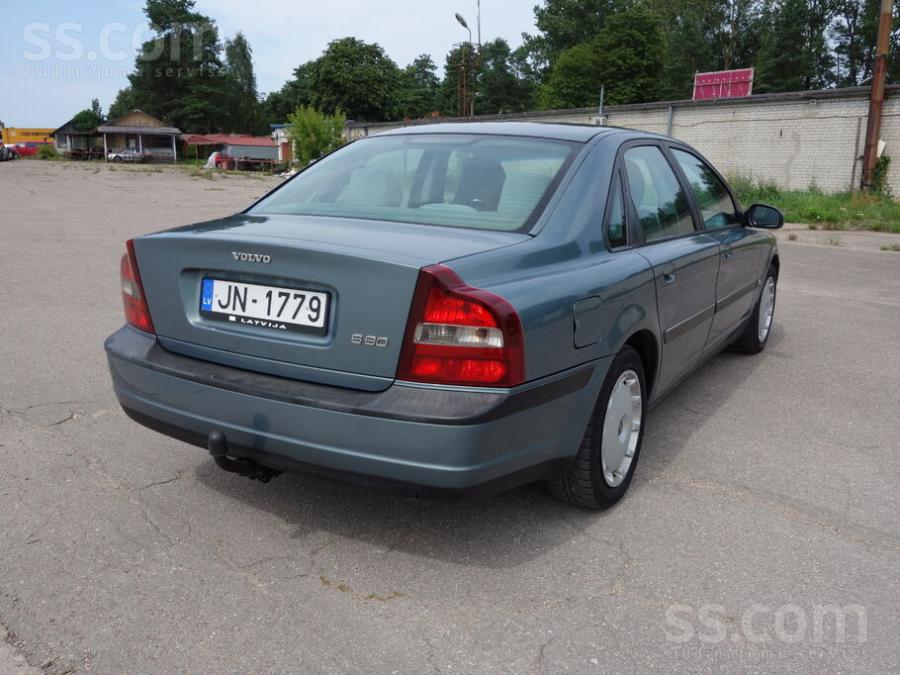 Pelēks Volvo S80 2002 Rīga, ar dzinēja tilpumu 2.40 L un nobraukumu 261 tūkst. km par 1750 €, foto 35 vietnē AUTOMOTO.COM.LV