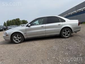Pelēks Volvo S80 2002 Daugavpils, ar dzinēja tilpumu 2.40 L un nobraukumu 324 tūkst. km par 1250 €, foto 3 vietnē AUTOMOTO.COM.LV