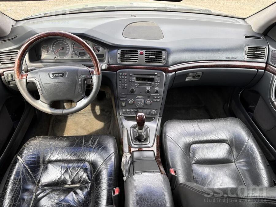 Pelēks Volvo S80 2002 Daugavpils, ar dzinēja tilpumu 2.40 L un nobraukumu 324 tūkst. km par 1250 €, foto 11 vietnē AUTOMOTO.COM.LV