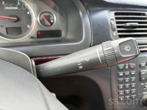 Pelēks Volvo S80 2002 Daugavpils, ar dzinēja tilpumu 2.40 L un nobraukumu 324 tūkst. km par 1250 €, foto 23 vietnē AUTOMOTO.COM.LV