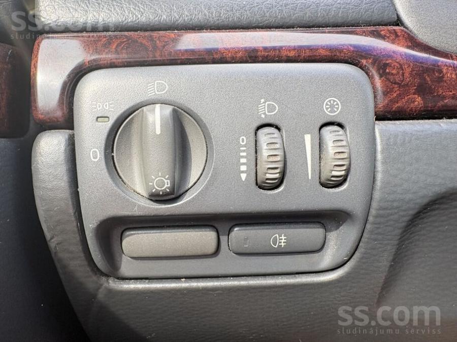 Pelēks Volvo S80 2002 Daugavpils, ar dzinēja tilpumu 2.40 L un nobraukumu 324 tūkst. km par 1250 €, foto 25 vietnē AUTOMOTO.COM.LV
