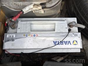 Pelēks Volvo S80 2002 Daugavpils, ar dzinēja tilpumu 2.40 L un nobraukumu 324 tūkst. km par 1250 €, foto 47 vietnē AUTOMOTO.COM.LV