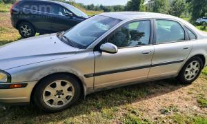 Grey Volvo S80 2002 in Daugavpils, with an engine capacity of 2.40 L and mileage of 258 thousand km for 1000 €, photo 6 on AUTOMOTO.COM.LV