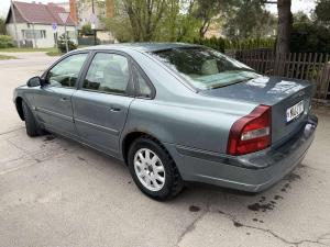 Grey Volvo S80 2002 in Kaunas, with an engine capacity of 2.44 L and mileage of 378 thousand km for 899 €, photo 9 on AUTOMOTO.COM.LV