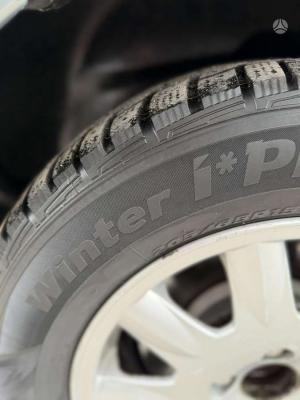 Grey Volvo S80 2002 in Kaunas, with an engine capacity of 2.44 L and mileage of 378 thousand km for 899 €, photo 14 on AUTOMOTO.COM.LV