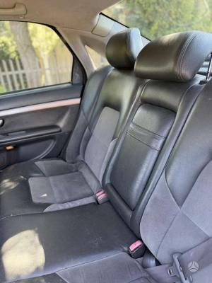 Grey Volvo S80 2002 in Kaunas, with an engine capacity of 2.40 L and mileage of 400 thousand km for 1350 €, photo 16 on AUTOMOTO.COM.LV