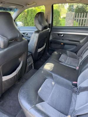 Grey Volvo S80 2002 in Kaunas, with an engine capacity of 2.40 L and mileage of 400 thousand km for 1350 €, photo 17 on AUTOMOTO.COM.LV