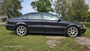 Pelēks Volvo S80 2002 Ukmergė, ar dzinēja tilpumu 2.40 L un nobraukumu 426 tūkst. km par 800 €, foto 6 vietnē AUTOMOTO.COM.LV