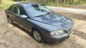 Grey Volvo S80 2002 in Riga, with an engine capacity of 2.40 L and mileage of 366 thousand km for 778 €, photo 8 on AUTOMOTO.COM.LV