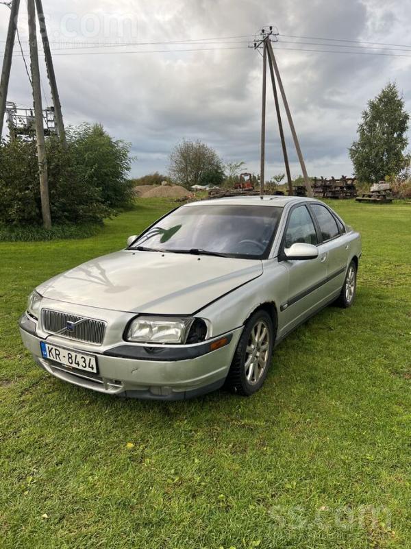 Volvo S80 2002 Rīga vietnē Pelēks Volvo S80 2002 Rīga, ar dzinēja tilpumu 2.40 L un nobraukumu 347 tūkst. km par 600 €, foto 1 vietnē AUTOMOTO.COM.LV