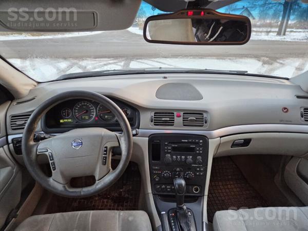 Pelēks Volvo S80 2003 Valmiera, ar dzinēja tilpumu 2.50 L un nobraukumu 508 tūkst. km par 1050 €, foto 6 vietnē AUTOMOTO.COM.LV