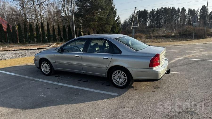 Pelēks Volvo S80 2003 Aizkraukle, ar dzinēja tilpumu 2.40 L un nobraukumu 324 tūkst. km par 1550 €, foto 1 vietnē AUTOMOTO.COM.LV