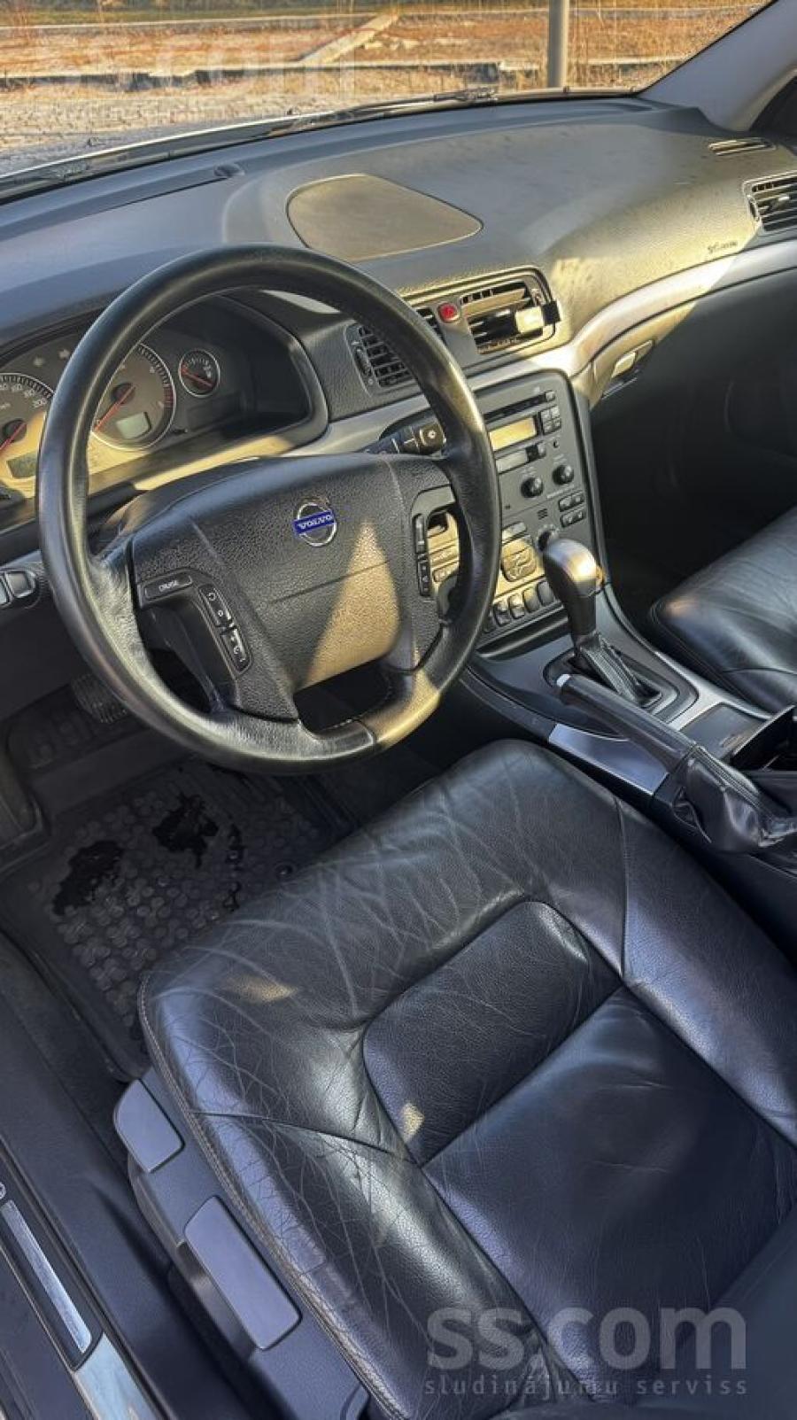 Pelēks Volvo S80 2003 Aizkraukle, ar dzinēja tilpumu 2.40 L un nobraukumu 324 tūkst. km par 1550 €, foto 8 vietnē AUTOMOTO.COM.LV