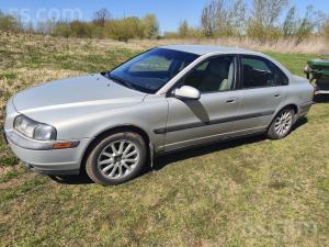 Grey Volvo S80 2003 in Daugavpils, with an engine capacity of 2.40 L and mileage of 0 thousand km for 1000 €, photo  on AUTOMOTO.COM.LV