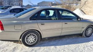 Pelēks Volvo S80 2003 Daugavpils, ar dzinēja tilpumu 2.40 L un nobraukumu 344 tūkst. km par 1350 €, foto 5 vietnē AUTOMOTO.COM.LV