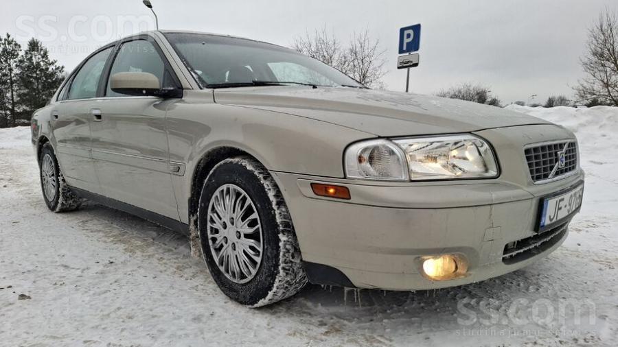 Pelēks Volvo S80 2003 Daugavpils, ar dzinēja tilpumu 2.40 L un nobraukumu 344 tūkst. km par 1350 €, foto 7 vietnē AUTOMOTO.COM.LV