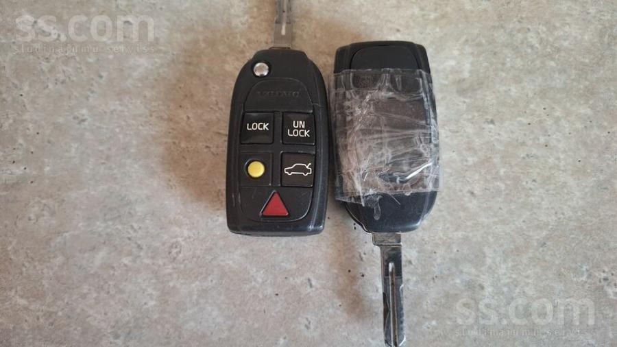 Pelēks Volvo S80 2003 Daugavpils, ar dzinēja tilpumu 2.40 L un nobraukumu 344 tūkst. km par 1350 €, foto 21 vietnē AUTOMOTO.COM.LV