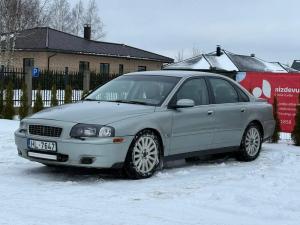 Grey Volvo S80 2003 in Jelgava, with an engine capacity of 2.40 L and mileage of 430 thousand km for 1350 €, photo  on AUTOMOTO.COM.LV