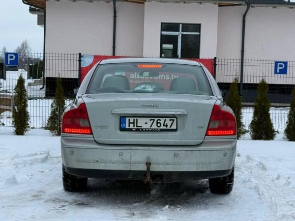 Pelēks Volvo S80 2003 Jelgava, ar dzinēja tilpumu 2.40 L un nobraukumu 430 tūkst. km par 1350 €, foto 5 vietnē AUTOMOTO.COM.LV