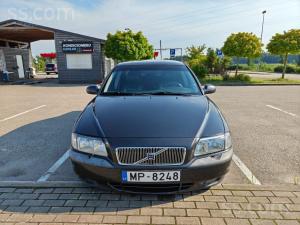 Grey Volvo S80 2003 in Ogre, with an engine capacity of 2.40 L and mileage of 403 thousand km for 900 €, photo  on AUTOMOTO.COM.LV