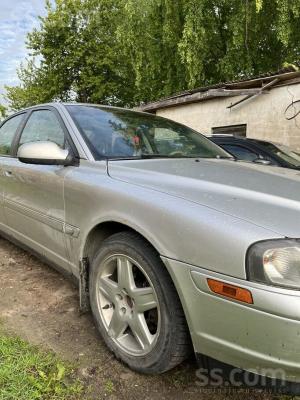 Pelēks Volvo S80 2003 Tukums, ar dzinēja tilpumu 2.40 L un nobraukumu 461 tūkst. km par 750 €, foto  vietnē AUTOMOTO.COM.LV