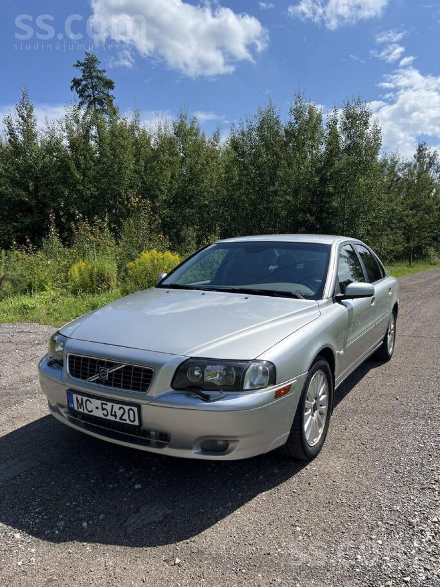 Pelēks Volvo S80 2003 Rīga, ar dzinēja tilpumu 2.40 L un nobraukumu 364 tūkst. km par 2075 €, foto 1 vietnē AUTOMOTO.COM.LV