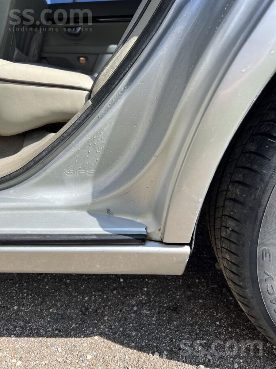 Pelēks Volvo S80 2003 Rīga, ar dzinēja tilpumu 2.40 L un nobraukumu 364 tūkst. km par 2075 €, foto 10 vietnē AUTOMOTO.COM.LV