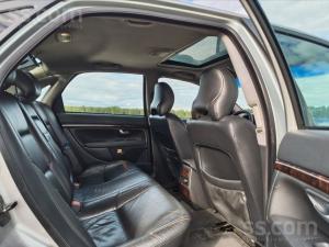 Grey Volvo S80 2003 in Riga, with an engine capacity of 2.40 L and mileage of 337 thousand km for 2000 €, photo 12 on AUTOMOTO.COM.LV
