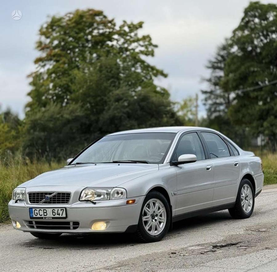 Pelēks Volvo S80 2003 Viļņa, ar dzinēja tilpumu 2.40 L un nobraukumu 291 tūkst. km par 900 €, foto 1 vietnē AUTOMOTO.COM.LV
