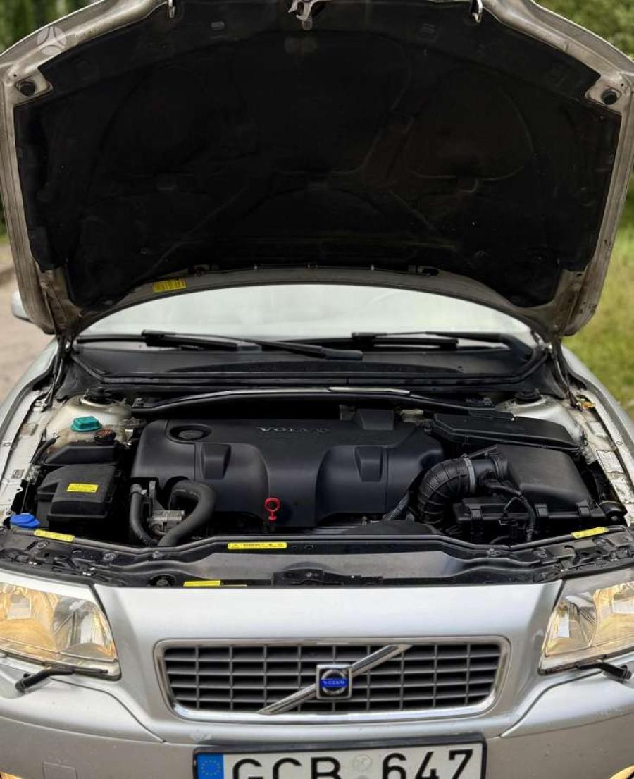 Pelēks Volvo S80 2003 Viļņa, ar dzinēja tilpumu 2.40 L un nobraukumu 291 tūkst. km par 900 €, foto 22 vietnē AUTOMOTO.COM.LV