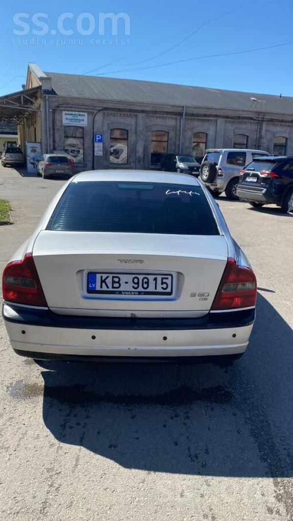 Серый Вольво С80 2003 в Алуксне, объемом двигателя 2.40 л и пробегом 420 тыс. км за 550 €, фото 5 на AUTOMOTO.COM.LV