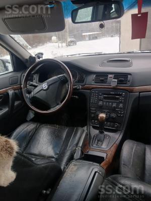 Pelēks Volvo S80 2004 Rīga, ar dzinēja tilpumu 2.50 L un nobraukumu 360 tūkst. km par 1850 €, foto 3 vietnē AUTOMOTO.COM.LV