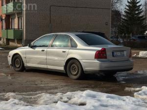Grey Volvo S80 2004 in Ludza, with an engine capacity of 2.40 L and mileage of 212 thousand km for 1100 €, photo  on AUTOMOTO.COM.LV