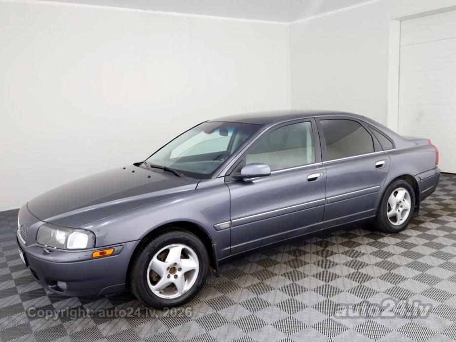 Pelēks Volvo S80 2004 Tallina, ar dzinēja tilpumu 2.40 L un nobraukumu 408 tūkst. km par 1299 €, foto 2 vietnē AUTOMOTO.COM.LV