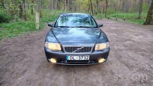 Pelēks Volvo S80 2004 Rīga, ar dzinēja tilpumu 2.50 L un nobraukumu 318 tūkst. km par 995 €, foto 3 vietnē AUTOMOTO.COM.LV