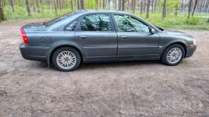Pelēks Volvo S80 2004 Rīga, ar dzinēja tilpumu 2.50 L un nobraukumu 318 tūkst. km par 995 €, foto 5 vietnē AUTOMOTO.COM.LV