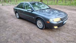 Pelēks Volvo S80 2004 Rīga, ar dzinēja tilpumu 2.50 L un nobraukumu 318 tūkst. km par 995 €, foto 7 vietnē AUTOMOTO.COM.LV