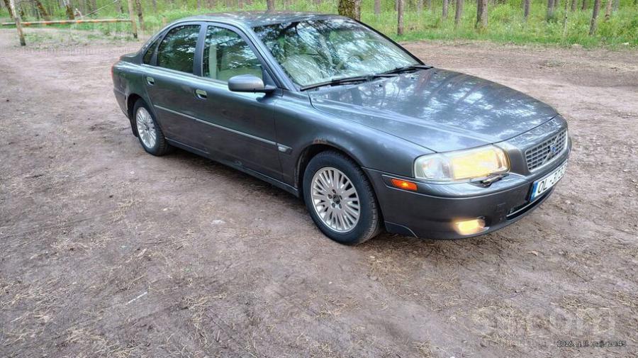 Pelēks Volvo S80 2004 Rīga, ar dzinēja tilpumu 2.50 L un nobraukumu 318 tūkst. km par 995 €, foto 7 vietnē AUTOMOTO.COM.LV