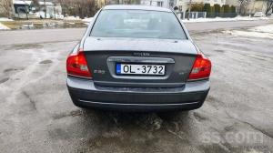Grey Volvo S80 2004 in Riga, with an engine capacity of 2.50 L and mileage of 318 thousand km for 995 €, photo 13 on AUTOMOTO.COM.LV