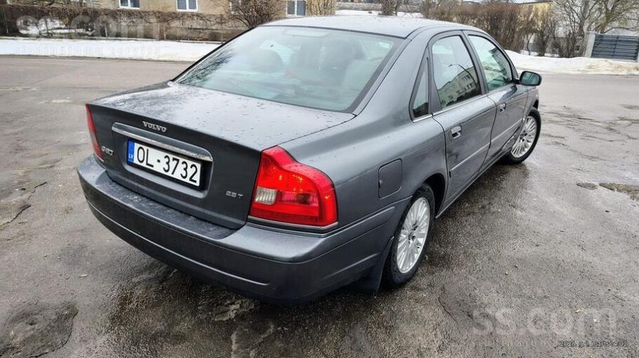 Pelēks Volvo S80 2004 Rīga, ar dzinēja tilpumu 2.50 L un nobraukumu 318 tūkst. km par 995 €, foto 7 vietnē AUTOMOTO.COM.LV