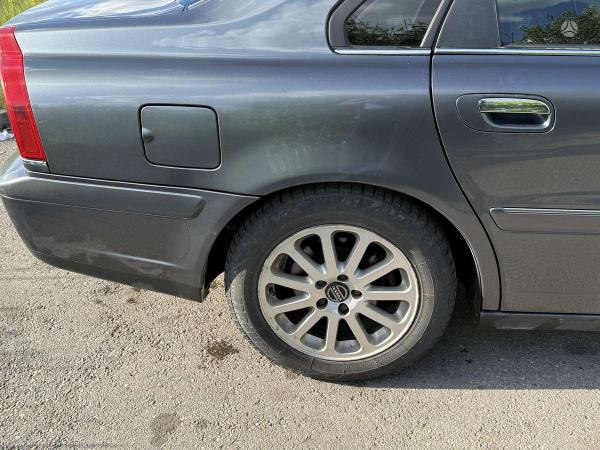 Pelēks Volvo S80 2004 Viļņa, ar dzinēja tilpumu 2.40 L un nobraukumu 329 tūkst. km par 1000 €, foto 8 vietnē AUTOMOTO.COM.LV